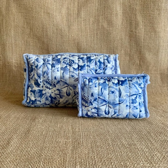 Laura Ashley | Bags | Laura Ashley Cosmetic Bags Travel Palace Gardens ...